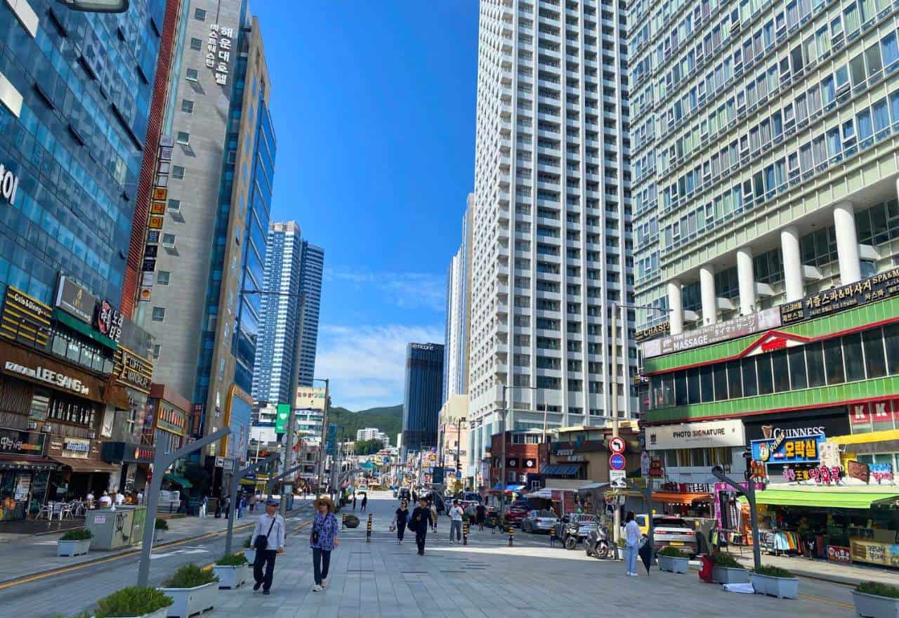 Safest Places to Stay in Busan, South Korea (From A Solo Traveller) + A Map